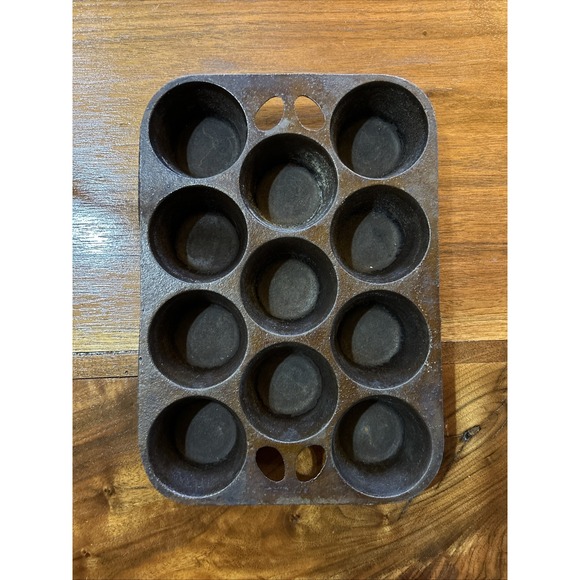 Kitchen | Vtg Griswold Style Taiwan Cast Iron No 1 Popover Muffin Pan ...